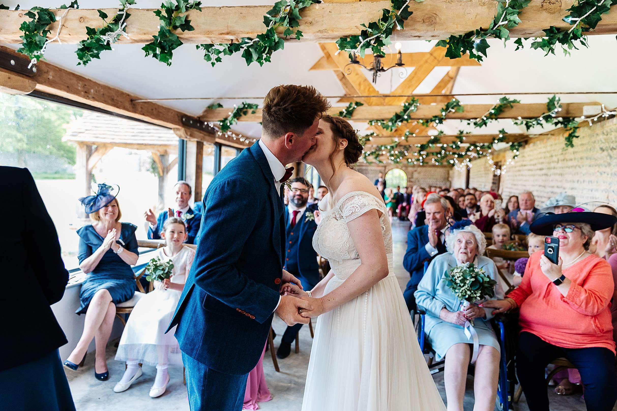 Montague Farm wedding - Lucy & Kieron - London wedding photographer / Quirky reportage wedding ...